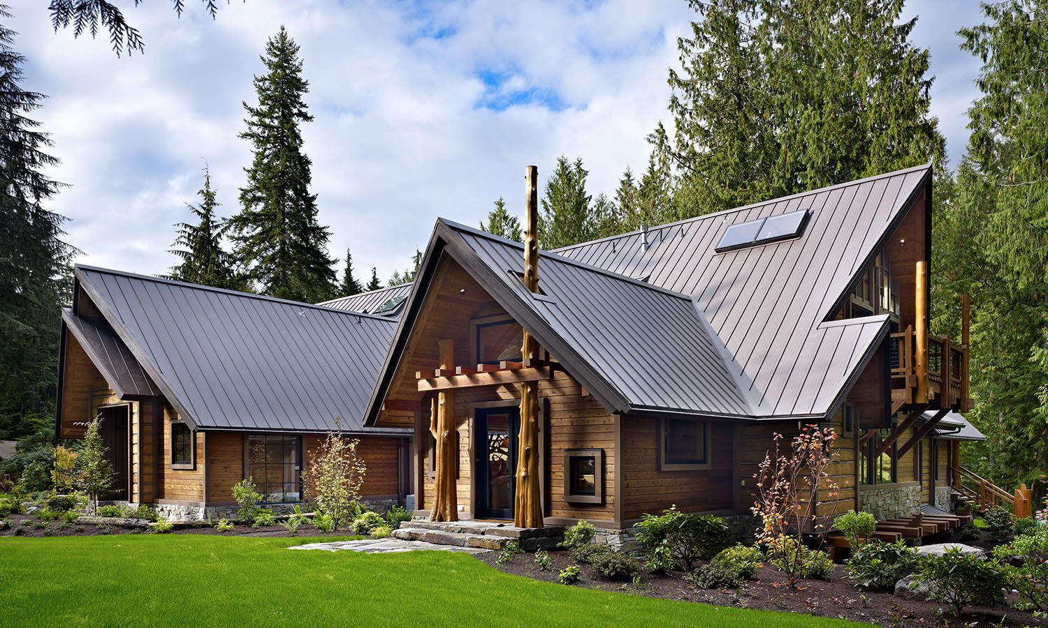 A Cabin Style Home in the Northwest Mountains - GHD Architecture